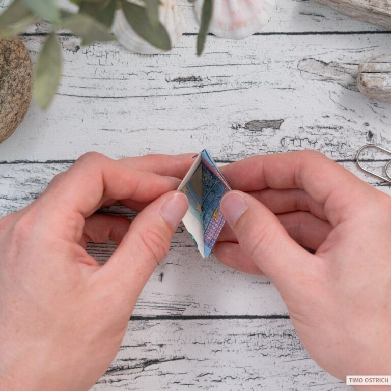 Geldschein zu einem Boot falten (maritimes Geldgeschenk) ⛵